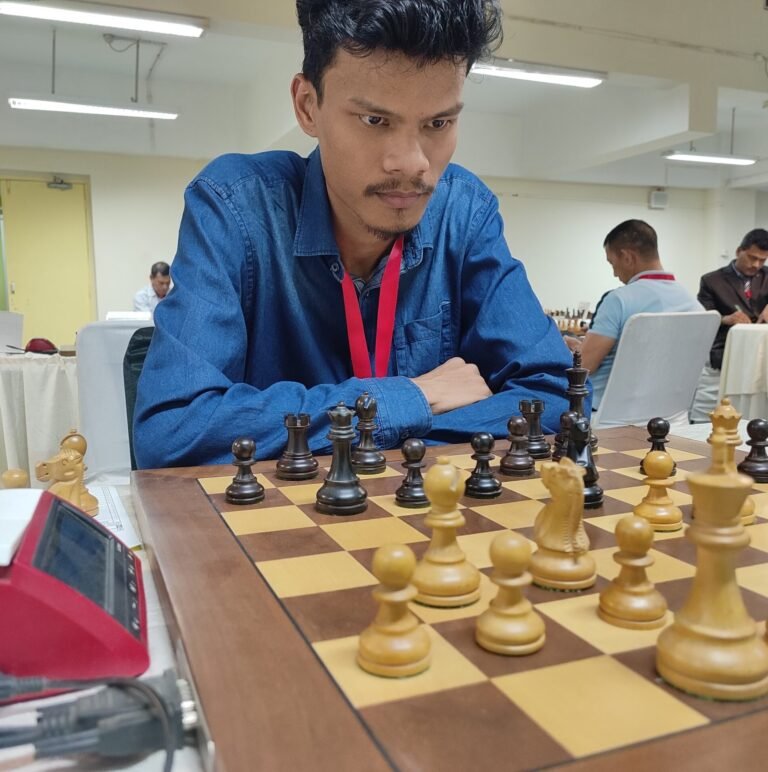 Best Online Chess Academy in India & Tutor for Kids | Kaabil Kids